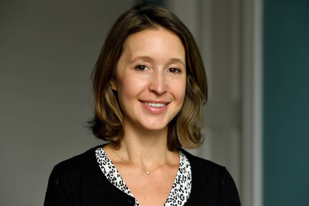 Johns Hopkins engineering professor Dr Lauren Gardner created the COVID ...